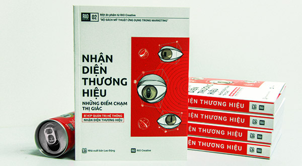 Rio Book No.2: Lời giải cho vấn đề quản trị hệ thống nhận diện thương hiệu